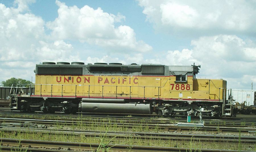 UP SD 40-2 Snoot 7888